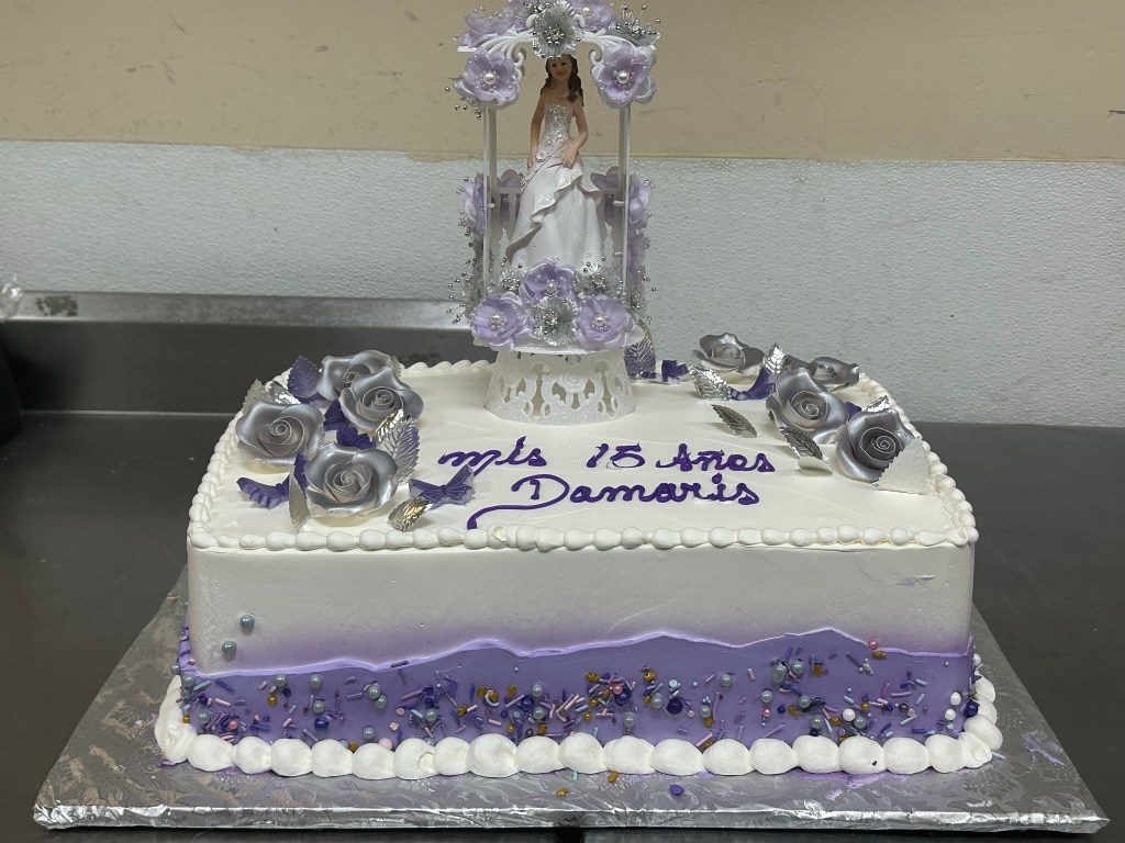 Specialty Cakes – Castro's Bakery | Signature Cakes