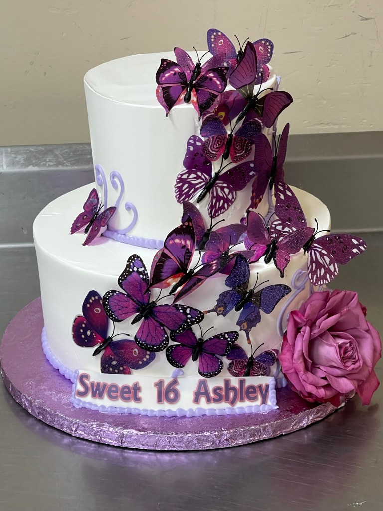 Specialty Cakes – Castro's Bakery | Signature Cakes
